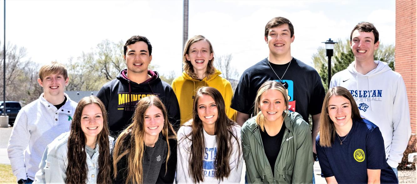 Candidates vie for T.F. Riggs High School prom king and queen ...