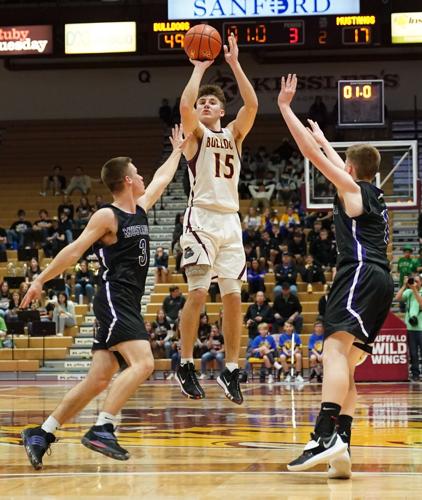 Garry earns third POY | Local Sports News | capjournal.com