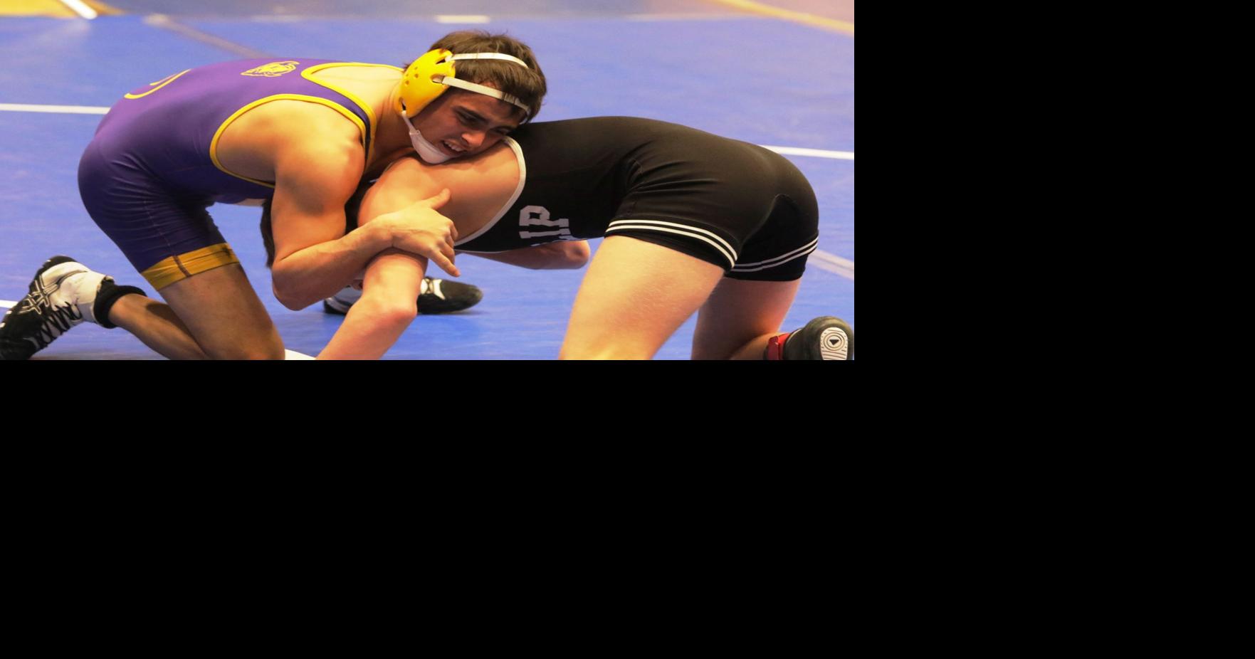 Buffs, Bandits qualify wrestlers for State B | Local Sports News ...