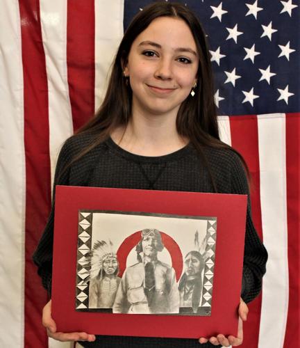 Thompson named performer, fine arts student of the week | Community ...