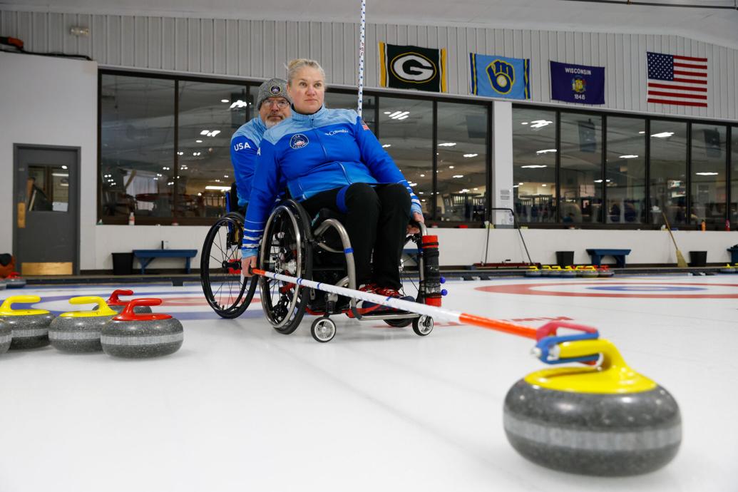 Paralympics start: Meet the two Wisconsin curlers throwing for gold ...