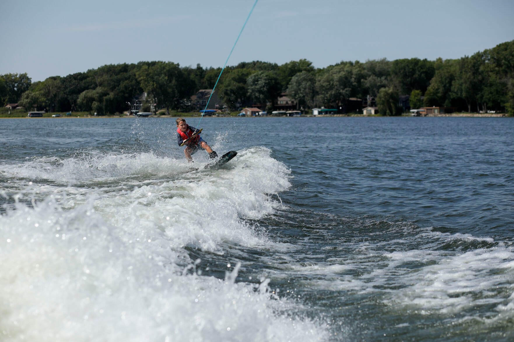 Wake boats divide Wisconsin lake lovers. Should the state step in ...