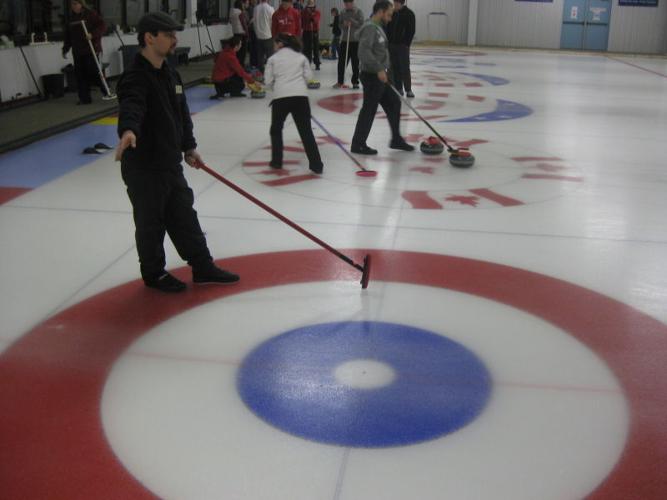 Photos: Visitors fill the house during Madison Curling Club event ...