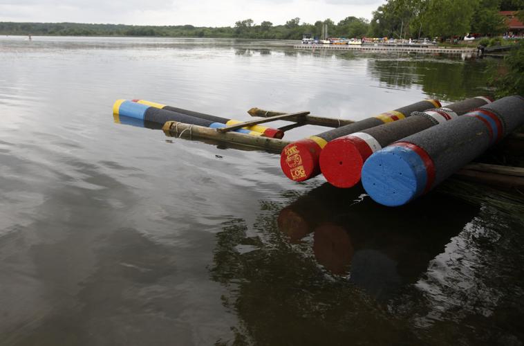 Photos: Log rolling on Lake Wingra | Local News | captimes.com