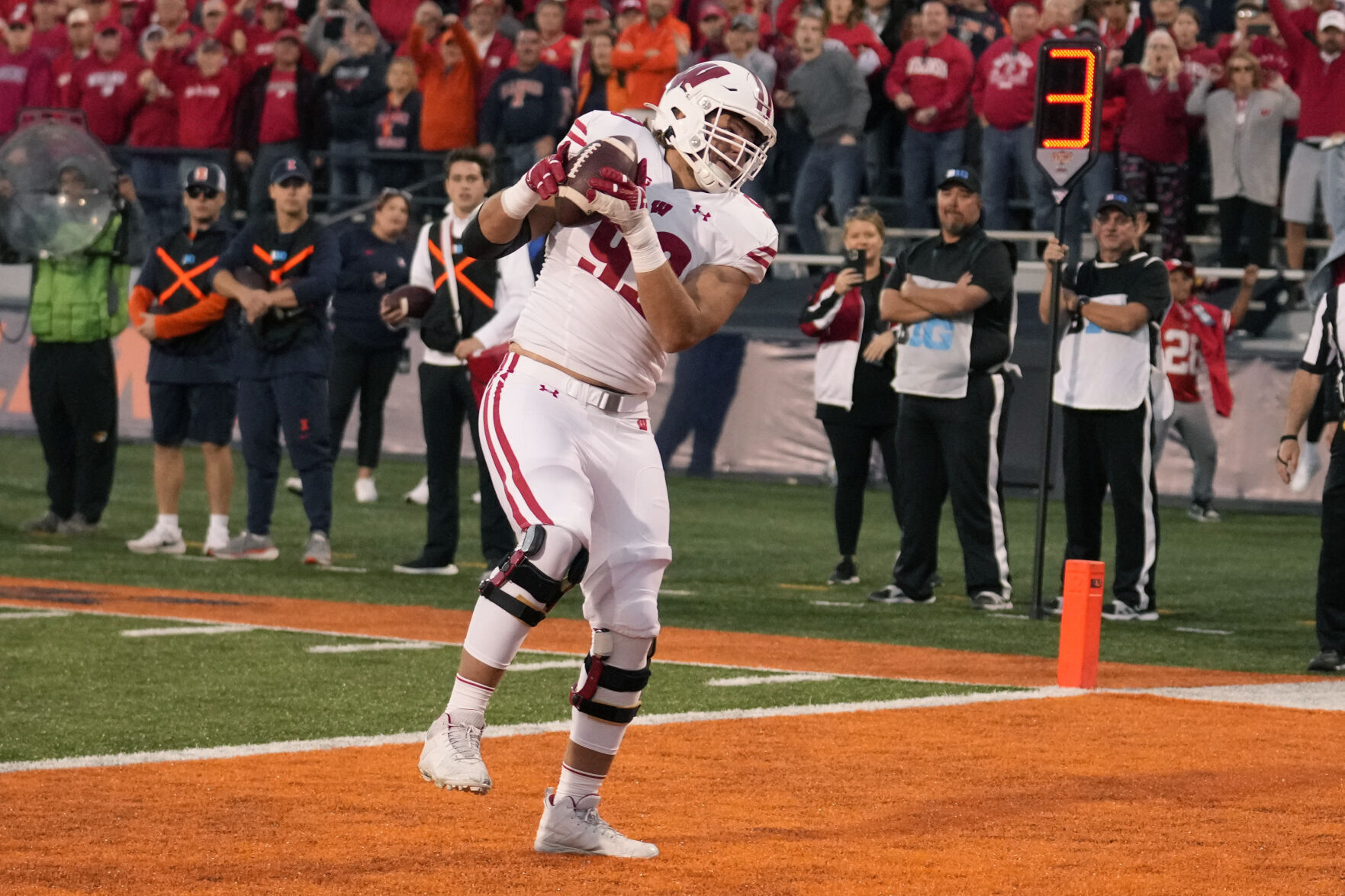 Does Badgers quarterback remind Bret Bielema of Curt Phillips? | Sports ...
