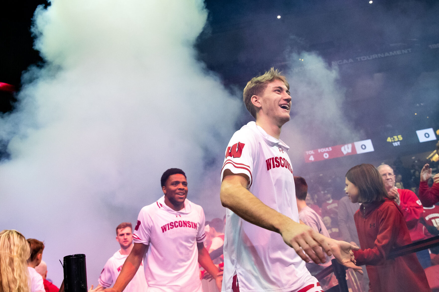 Greg Gard reflects on graduating Badgers, academics, next roster ...