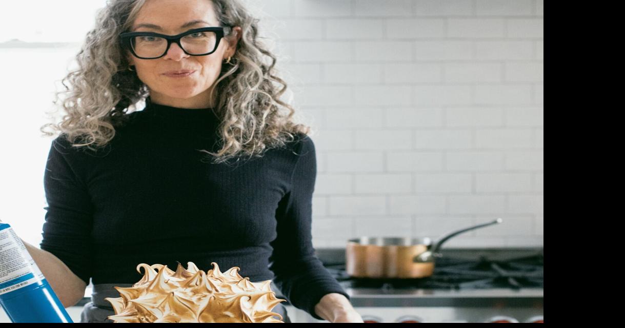 Zoe Francois spreads joy and buttercream in 'Zoe Bakes Cakes' | Food ...