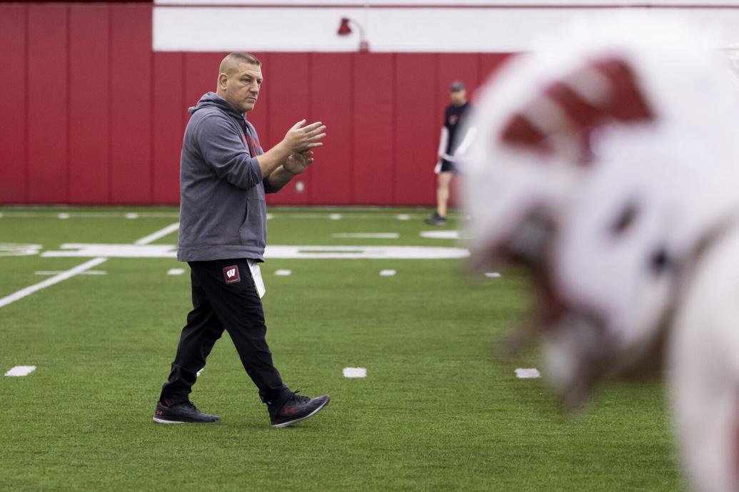 Badgers' Phil Longo becomes latest sacrifice in football cycle | Sports ...