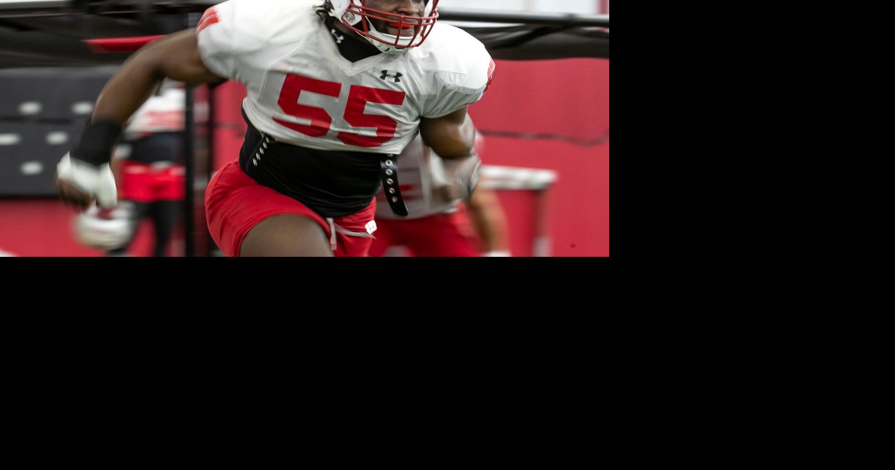 Badgers football linebacker Maema Njongmeta eager for camp | Sports ...