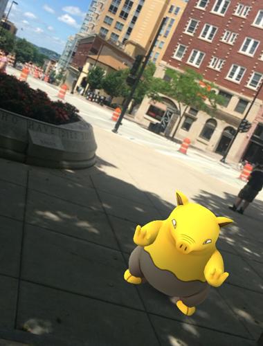 A guide to playing 'Pokémon Go' at the Wisconsin Capitol | Politics ...