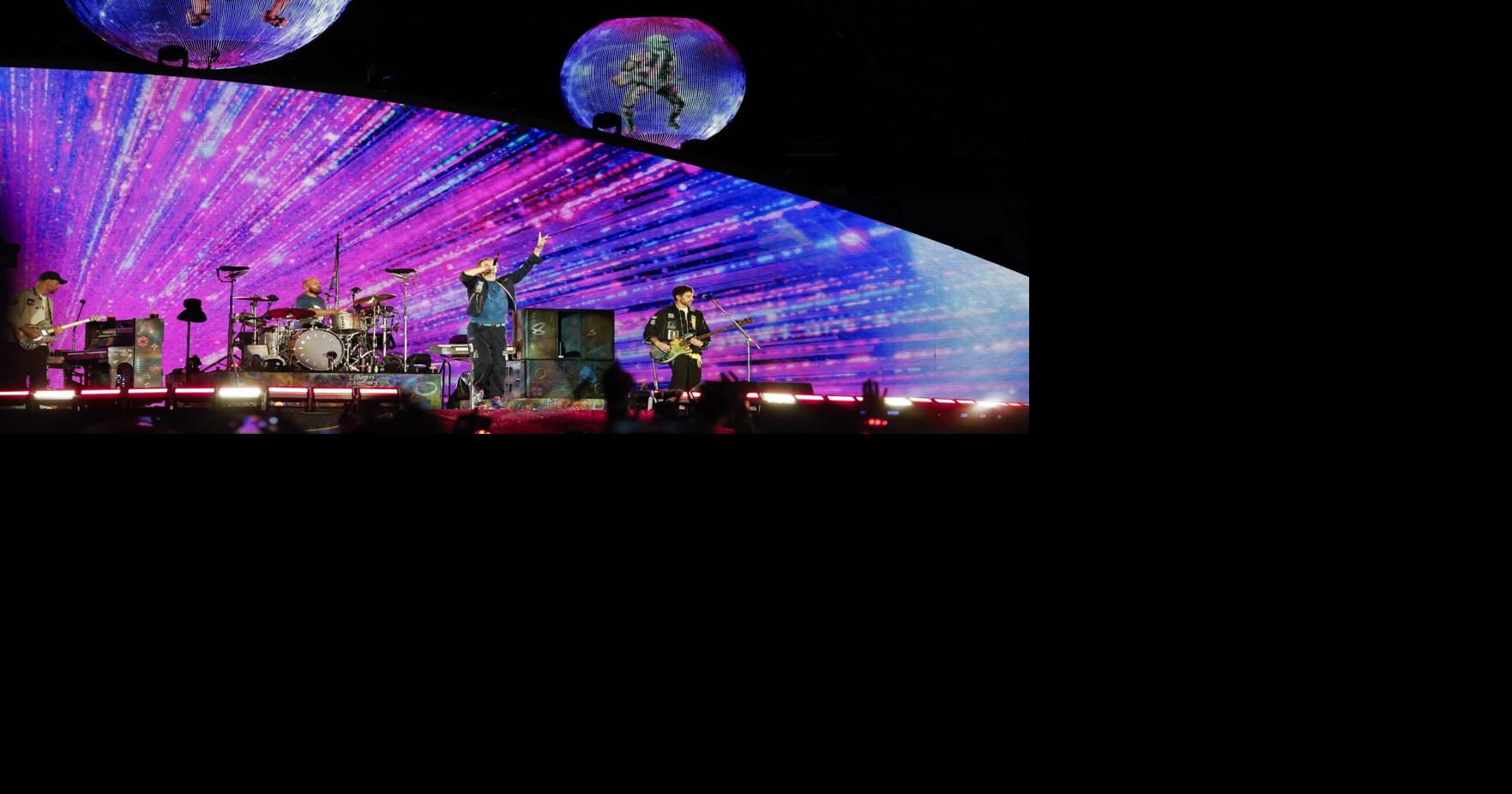 Coldplay plays Madison's Camp Randall (in photos) | Music | captimes.com