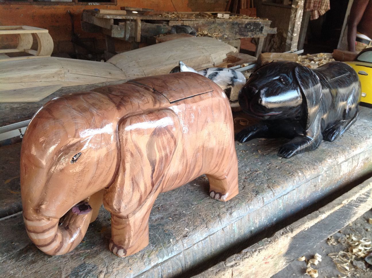 Photos: Ghanian design coffins by Eric Adjetey Anang | Local News ...