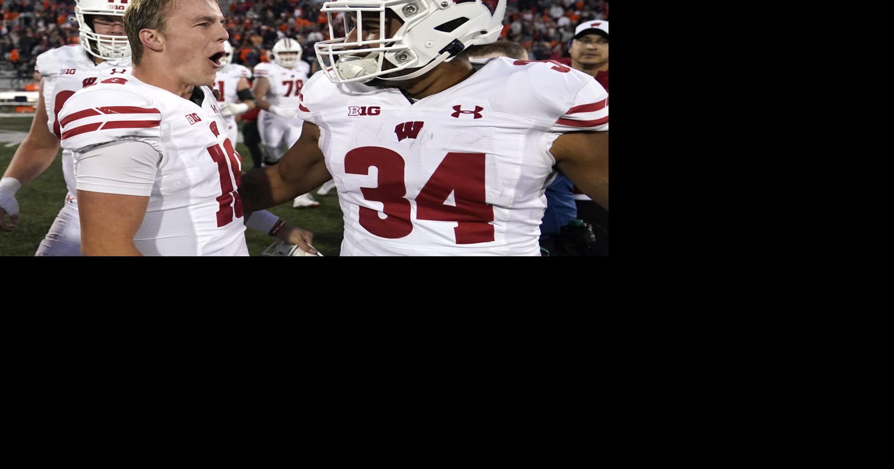 Badgers quarterback Locke shows why you just keep playing | Sports ...
