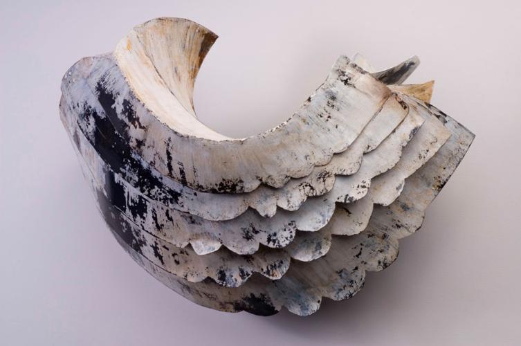 Off the Wall: Rhea Vedro at Marƶeń | Entertainment | captimes.com