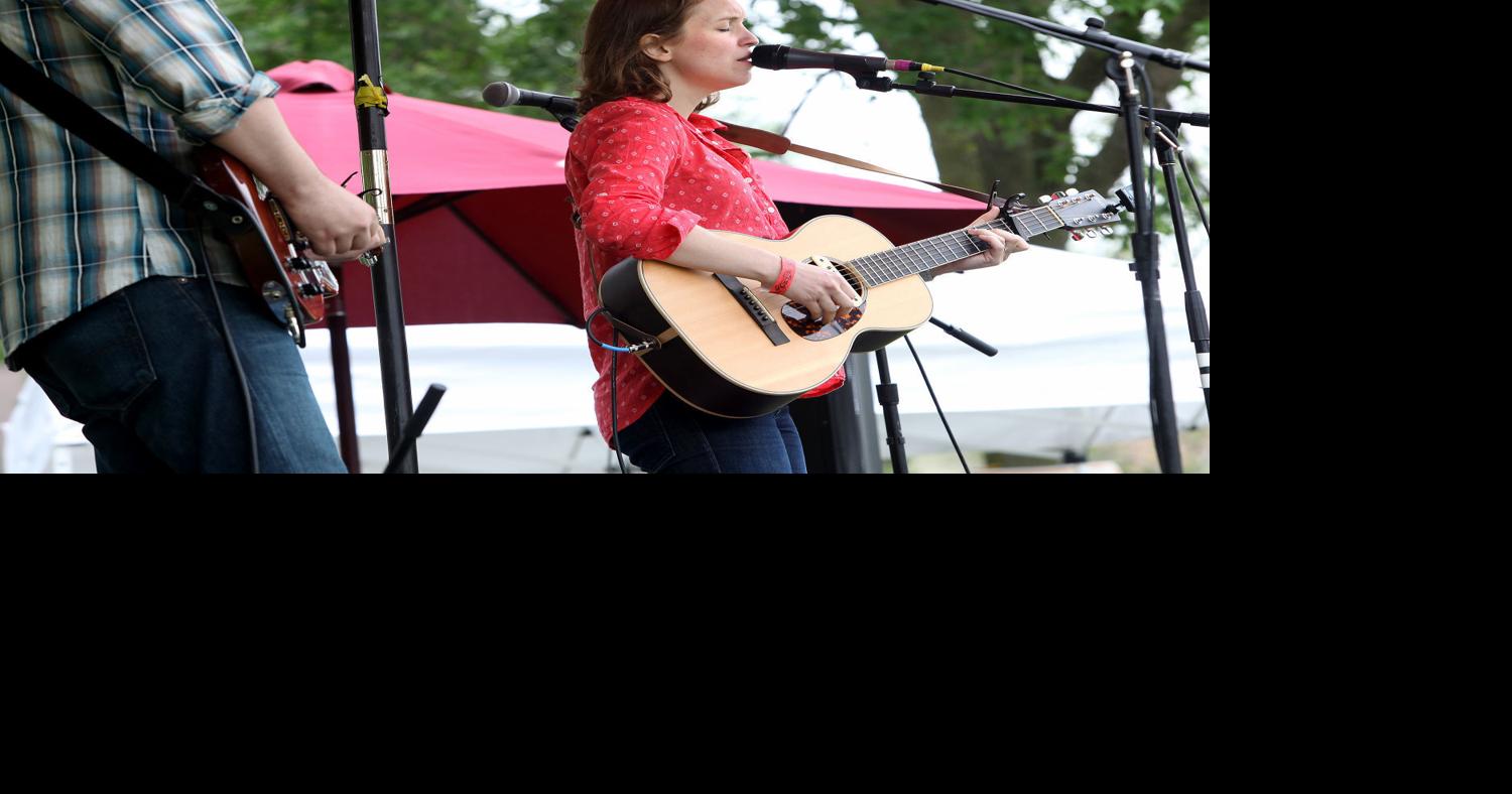 Country singer Whitney Mann hangs up the mic for motherhood | Music ...