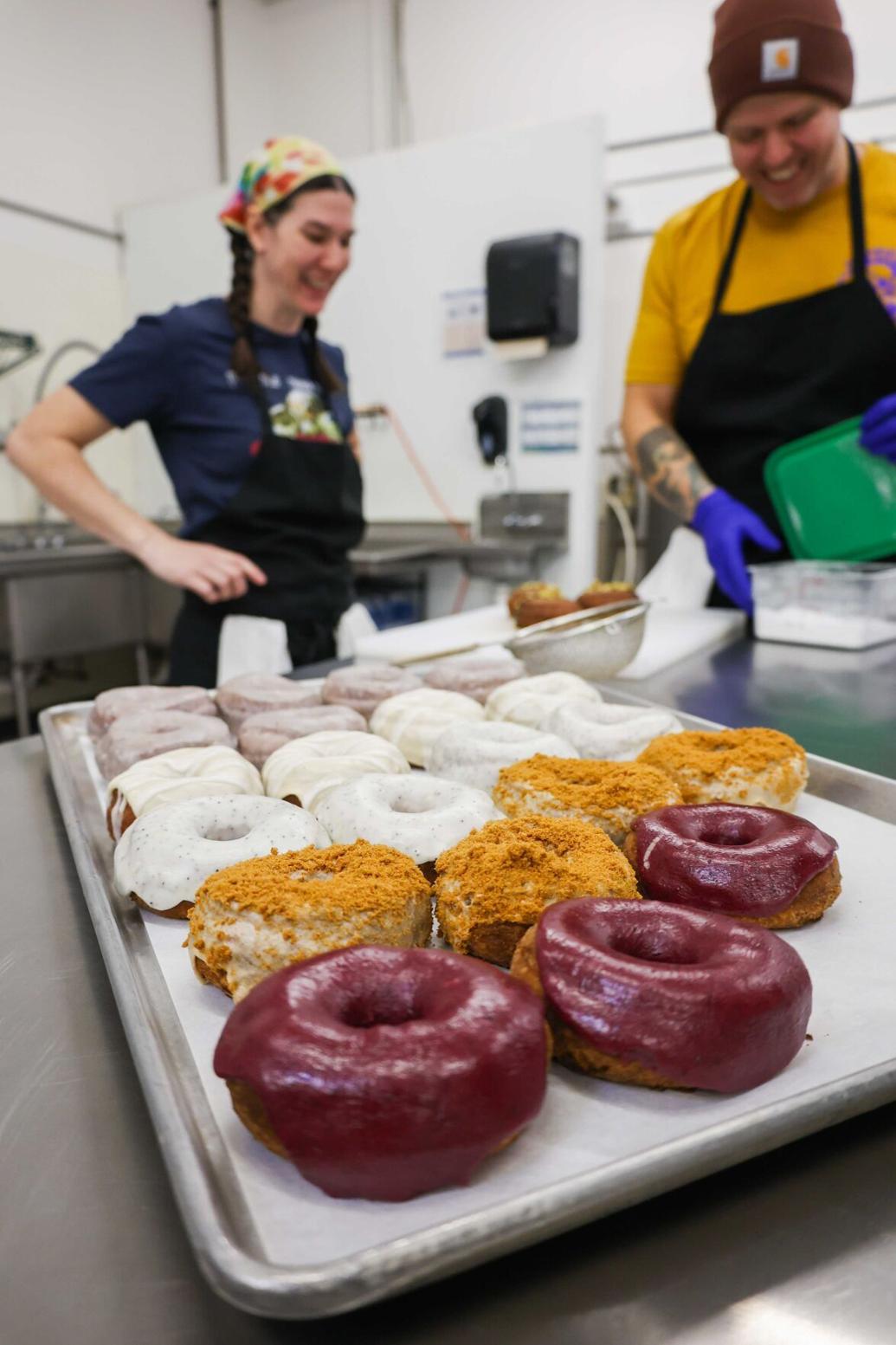 Vegan doughnut bakery Level 5 plans Atwood Avenue shop | Food & Drink ...