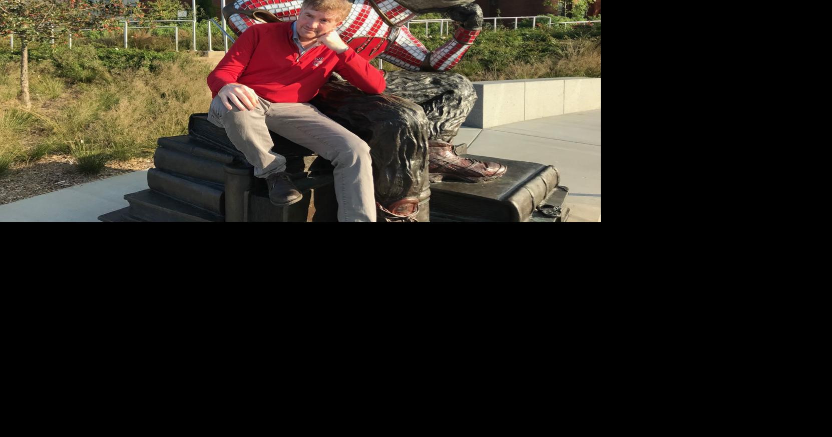 Conan/Colbert writer Brian Stack comes back to UW | Television ...