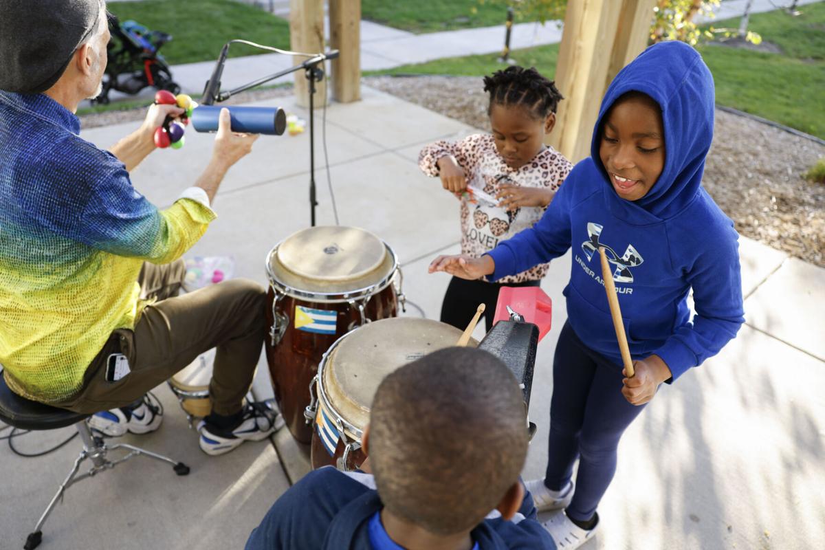 Harmony Apartments young residents learn music for fun, healing | News ...