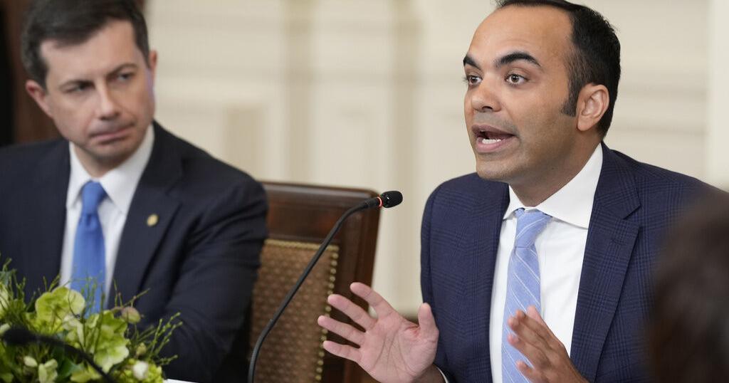 Consumer watchdog dodges Donald Trump's budget ax — for now | Plain ...