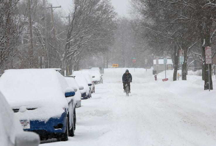 Photos: Another snowy day in Madison | Local News | captimes.com