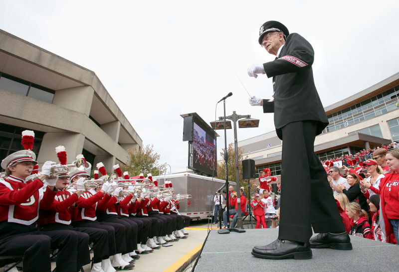 Legendary UW Marching Band director dwells on 'Moments of Happiness ...