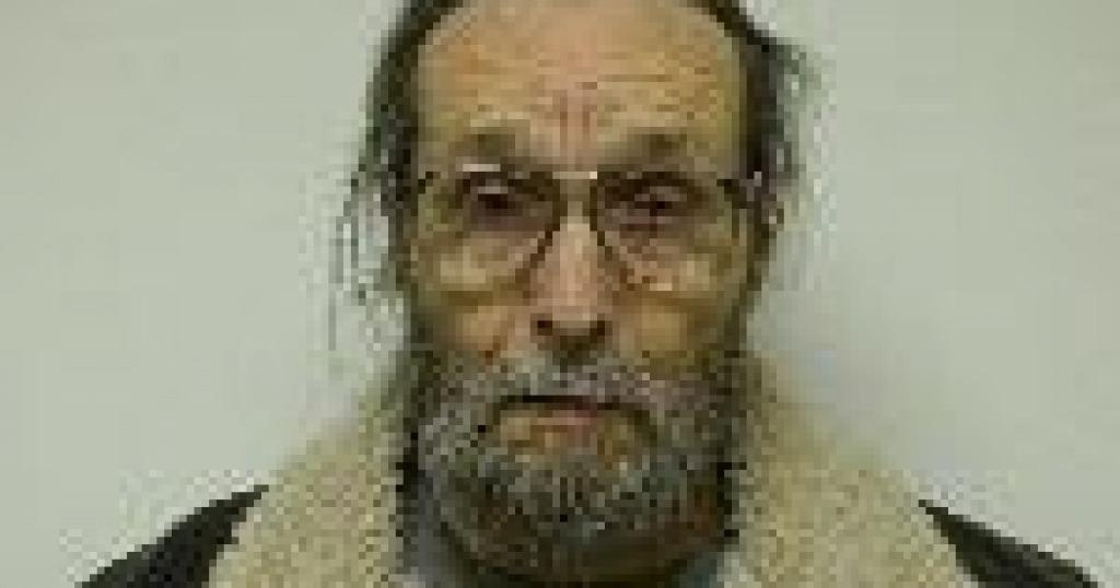 Sex Offender Arrested After Cutting Off Bracelet Police Say Local