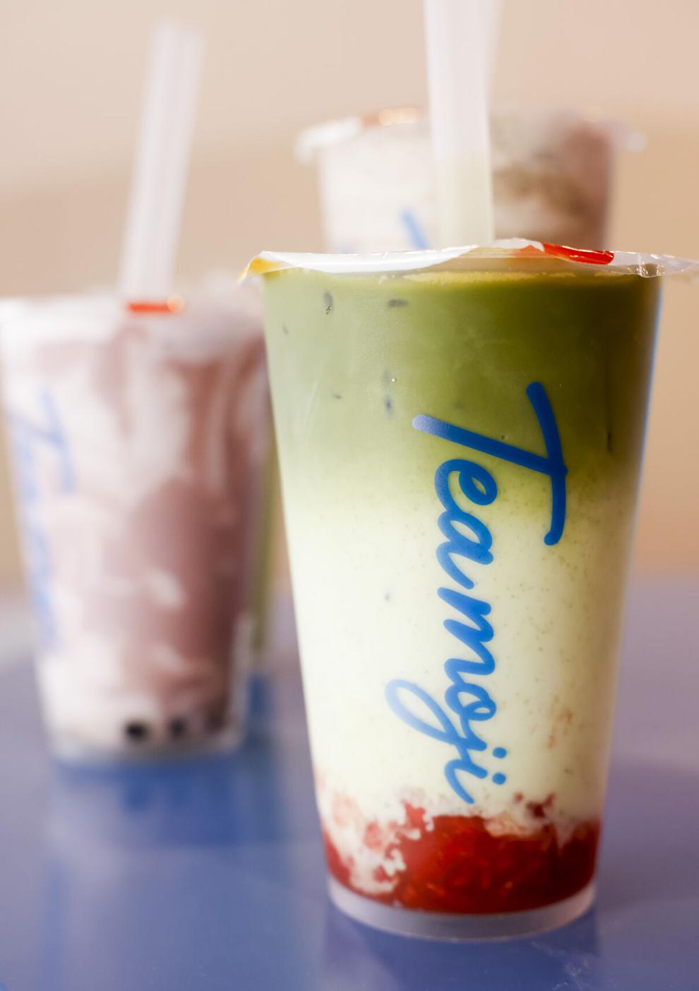 Teamoji, a bubble tea shop on State Street, banks on boba | Food ...