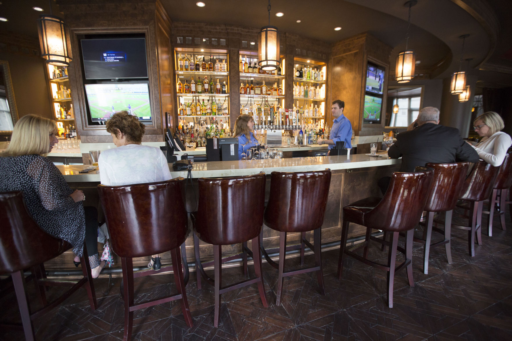 28 Madison area restaurants open on Christmas Eve / Christmas Day ...