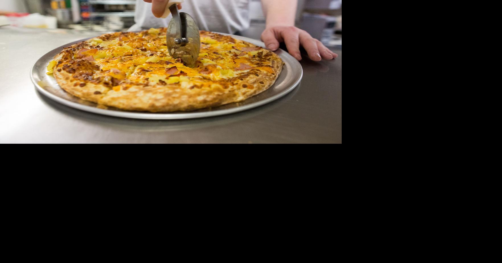 Let's Eat: Get your freak on at horror-themed Freaky's Pizza and Wings ...