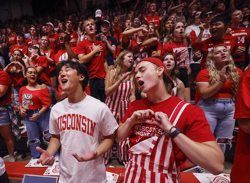 Wisconsin volleyball coach reflects on team success, still has dreams ...