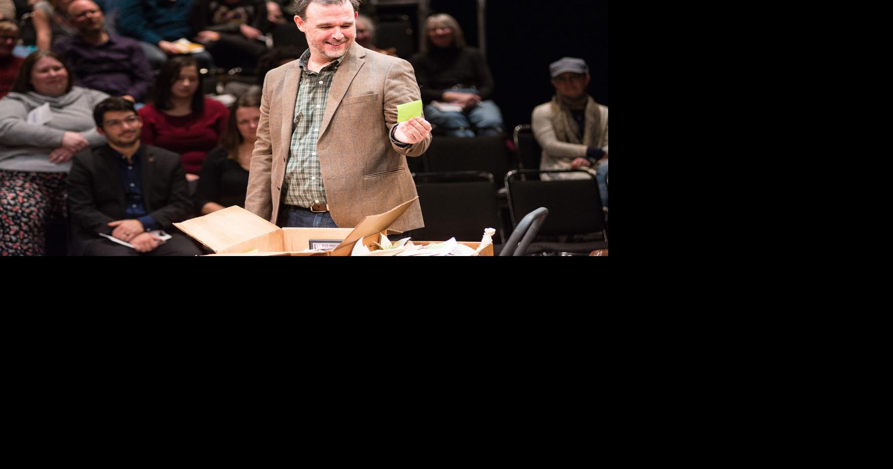 Theater review: In the face of despair, 'Every Brilliant Thing' lists ...