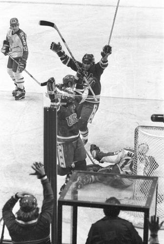 UW women's hockey coach Mark Johnson reflects on 600 wins | Sports ...