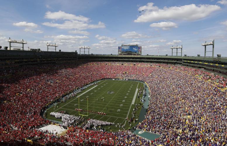 Badger football alum Vince Biegel remembers last time UW met LSU ...