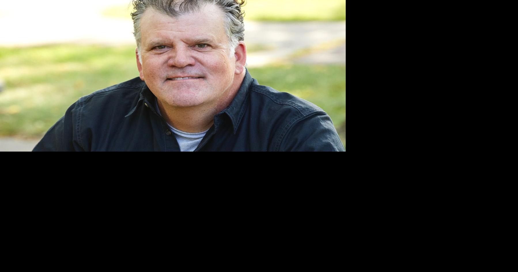 'Last Supper Club' author Matthew Batt finds the joy in waiting tables ...