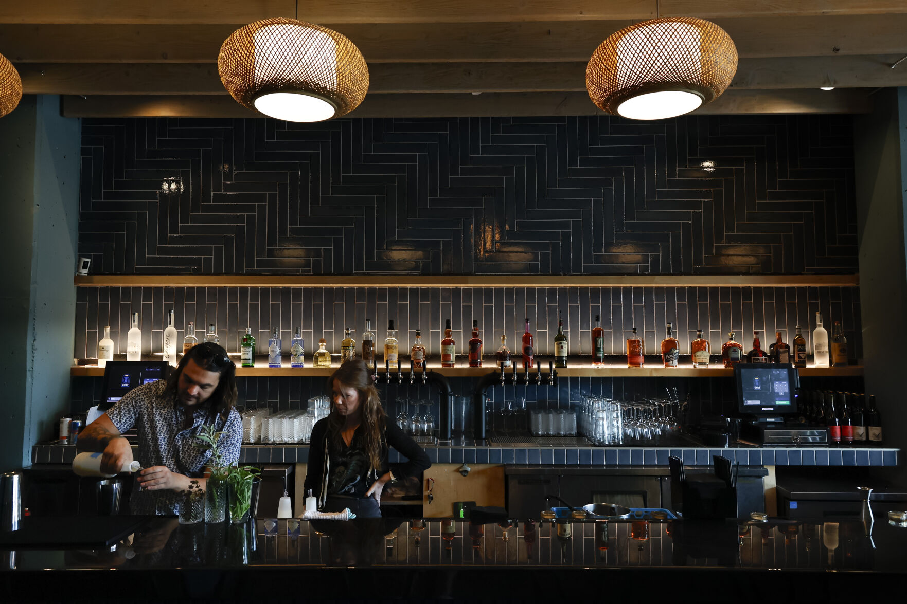 Grey Market, a bar with oysters, now open on East Wash | Food & Drink ...
