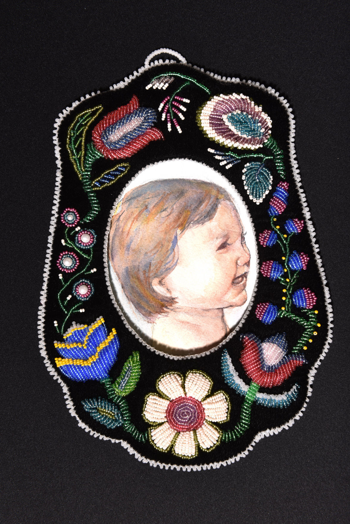 Elaborate beadwork connects contemporary Oneida to artists past ...