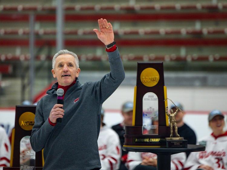 UW-Madison coach Mark Johnson to open horse ranch for kids | Sports ...