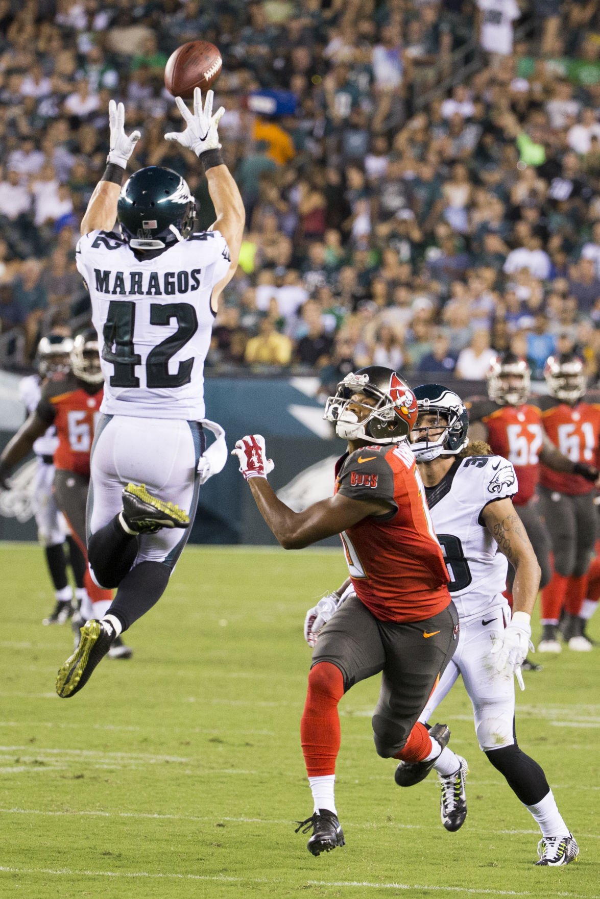 Former Badger, NFL player takes leap into coaching career | Sports ...