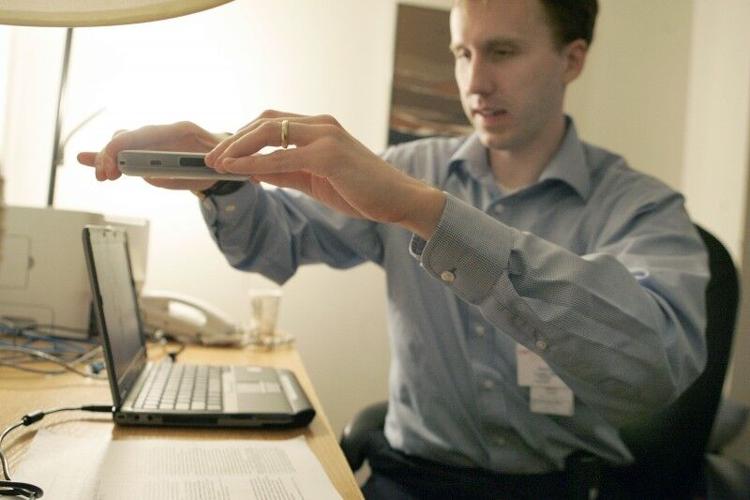 Tim Cordes one of few sightless doctors in U.S. | Local News | captimes.com