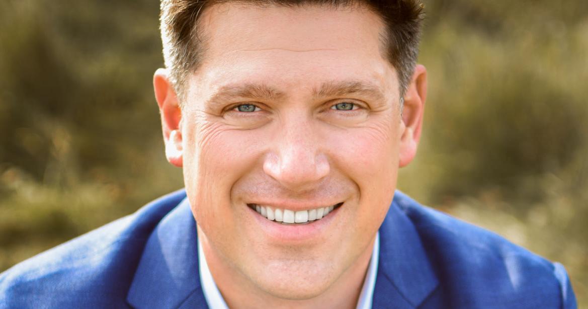 Republican Kevin Nicholson launches campaign for Wisconsin governor ...