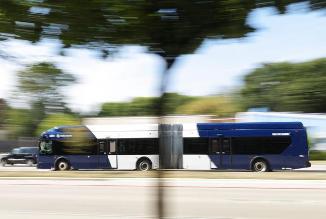 How bus rapid transit would connect Madison's north and south sides ...