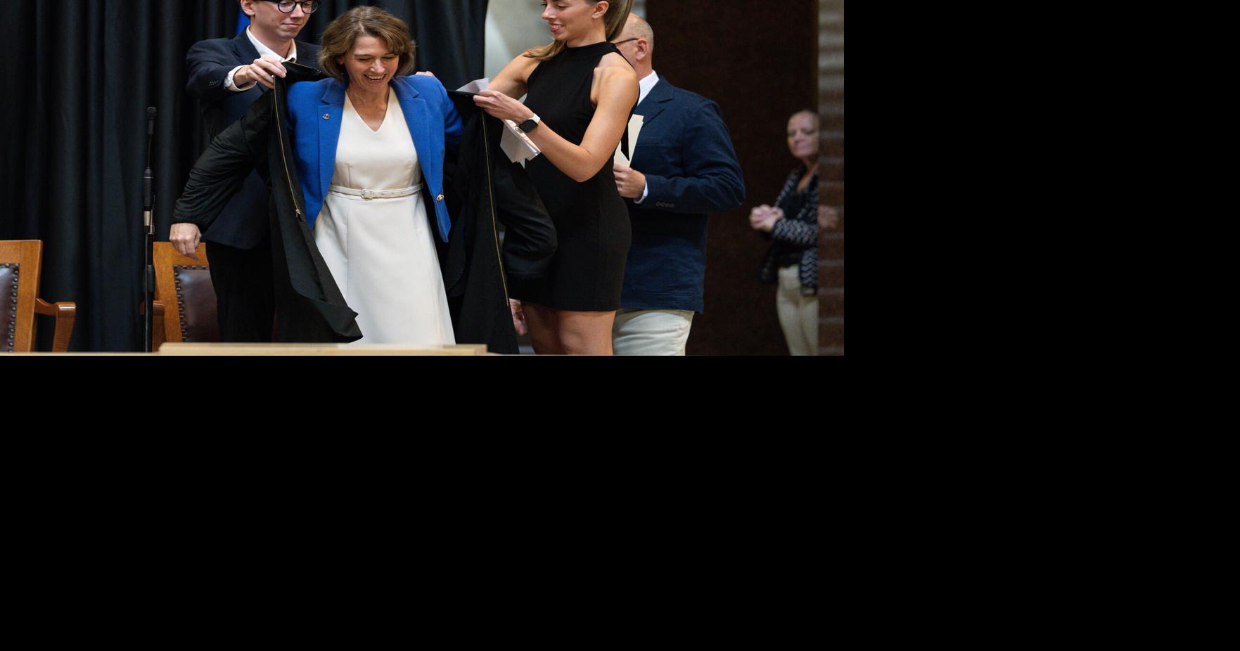 Wisconsin Supreme Court's new justice dons robe amid liberal joy | News ...