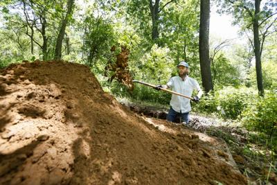 Funeral traditions merge with growth of ‘green burials’ in Wisconsin ...