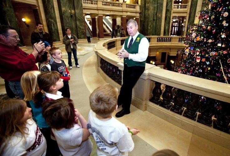 Capitol tour guide makes it look easy | Local News | captimes.com