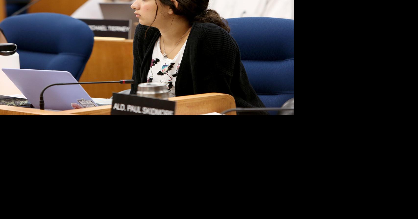 Avra Reddy to step down from District 8 City Council seat | Politics ...