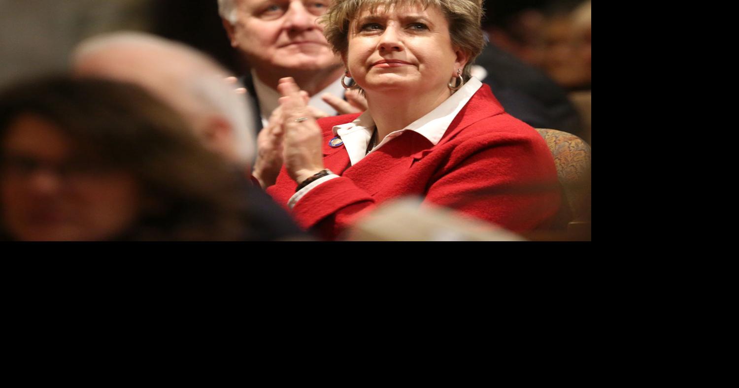 Senate Democratic leader Jennifer Shilling won't seek re-election ...