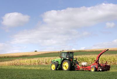 Startup makes field-by-field farming predictions 'for any crop ...