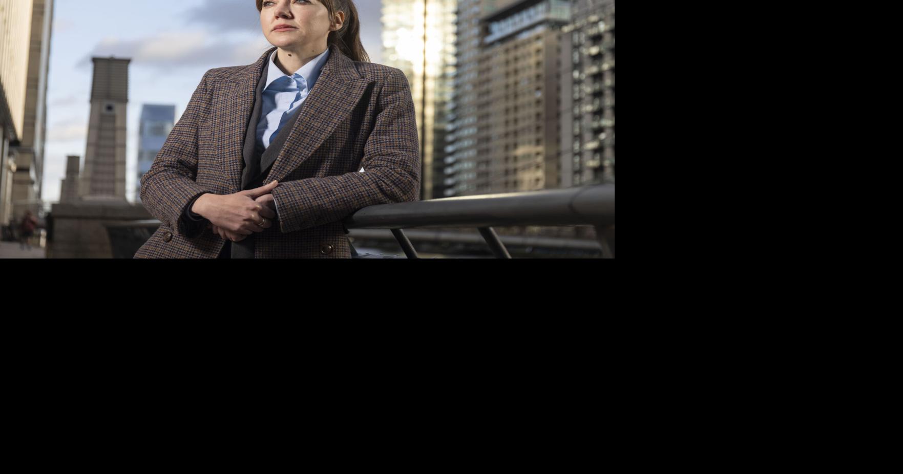 Cunk On Earth Review A Historically Silly Mockumentary Screens