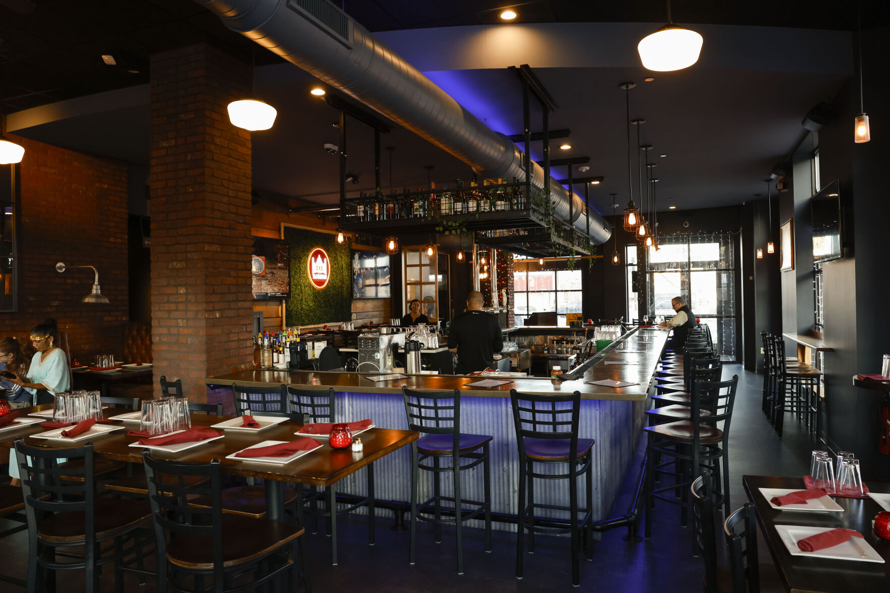 Taj Indian Cuisine & Bar reopens in Madison | Food & Drink | captimes.com