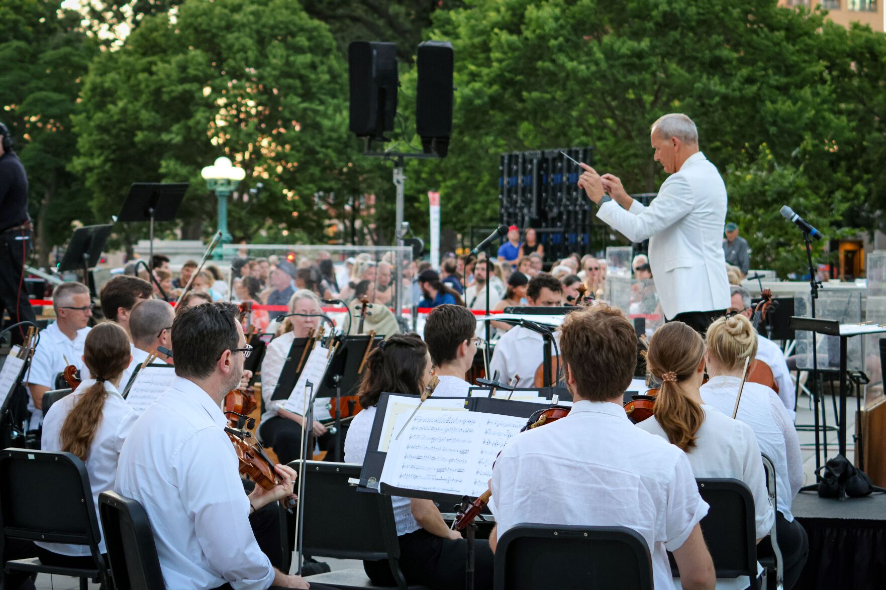 Wisconsin Chamber Orchestra’s 25-26 season takes big chances | Music ...